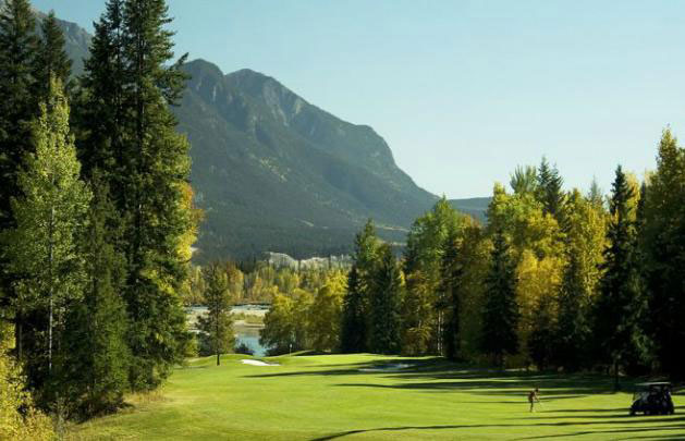 Prestige Inn Golden BC Golf Package